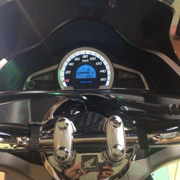 Honda Vario eSP Series & Honda PCX Tampil Lebih Premium