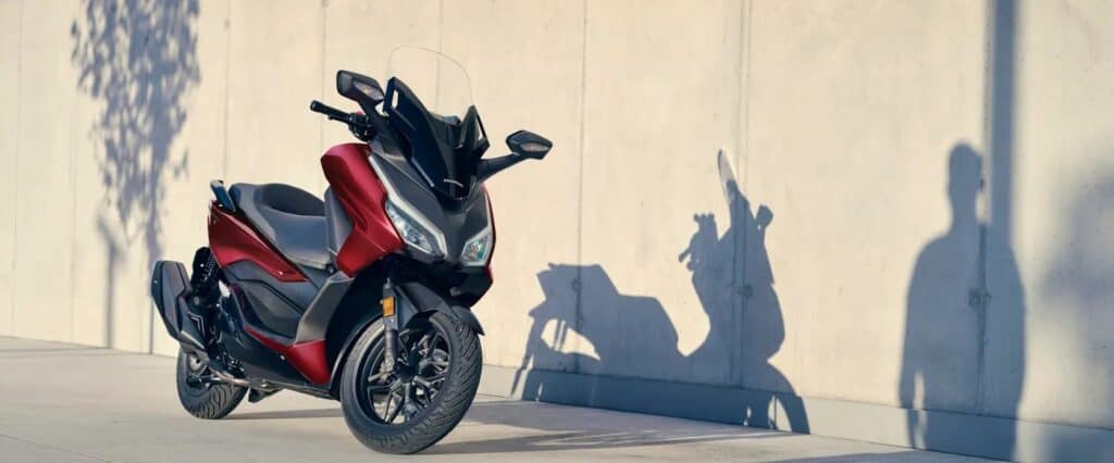 Honda Forza Tampil Semakin Mewah Dan Sporti