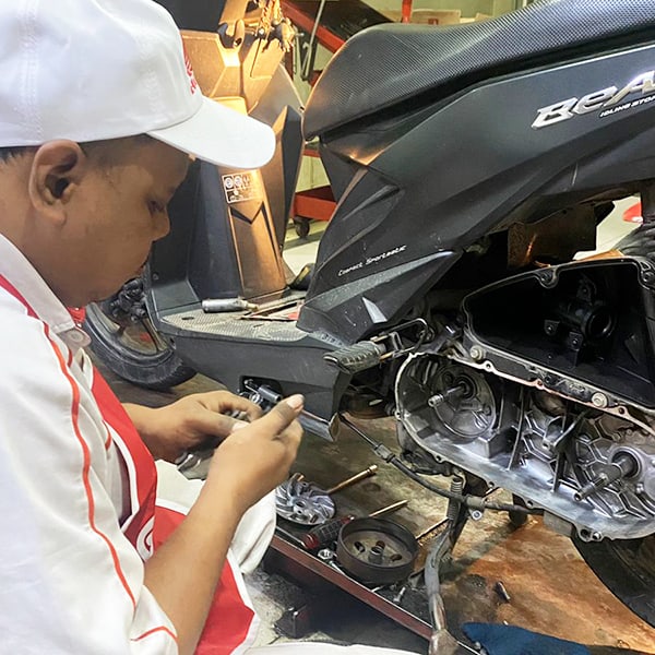 Paket Service AHASS Apa Saja Poin yang dicek?