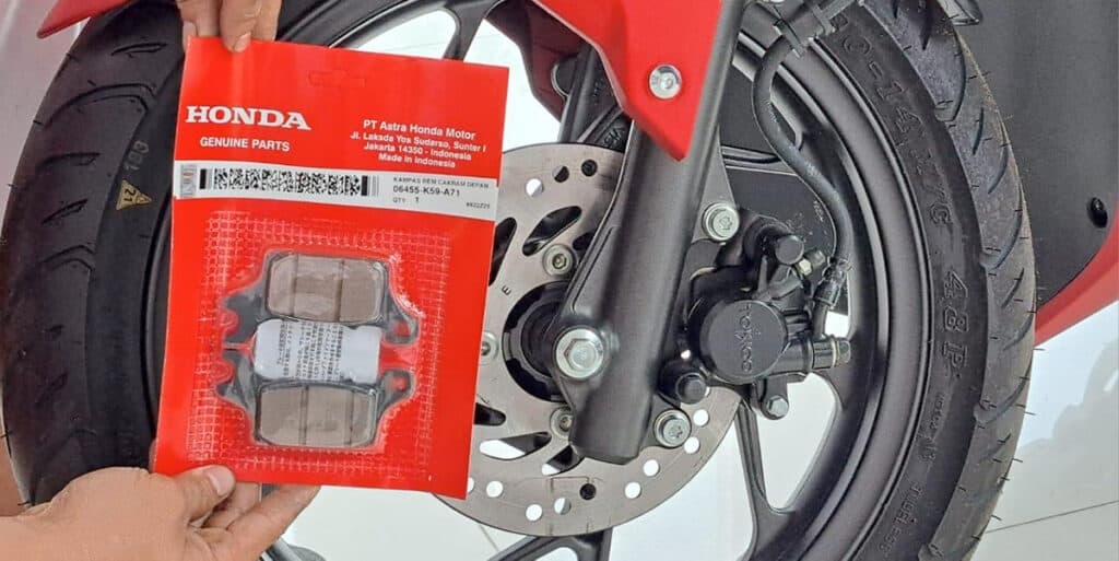 Tanda Kampas Rem Sepeda Motor Sudah Aus atau Harus Diganti