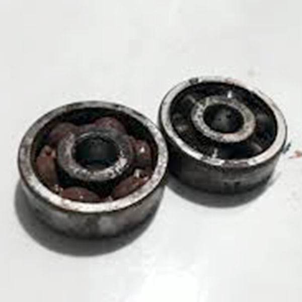 Ciri-ciri Bearing Roda Sepeda Motor Aus dan Harus Segera Diganti