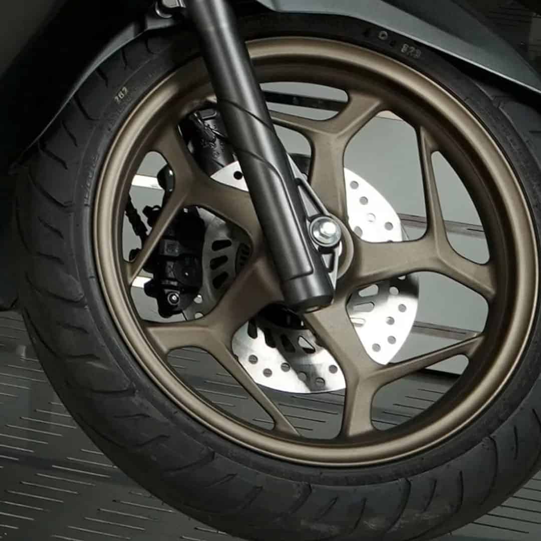 Bahaya Memakai Velg Bengkok