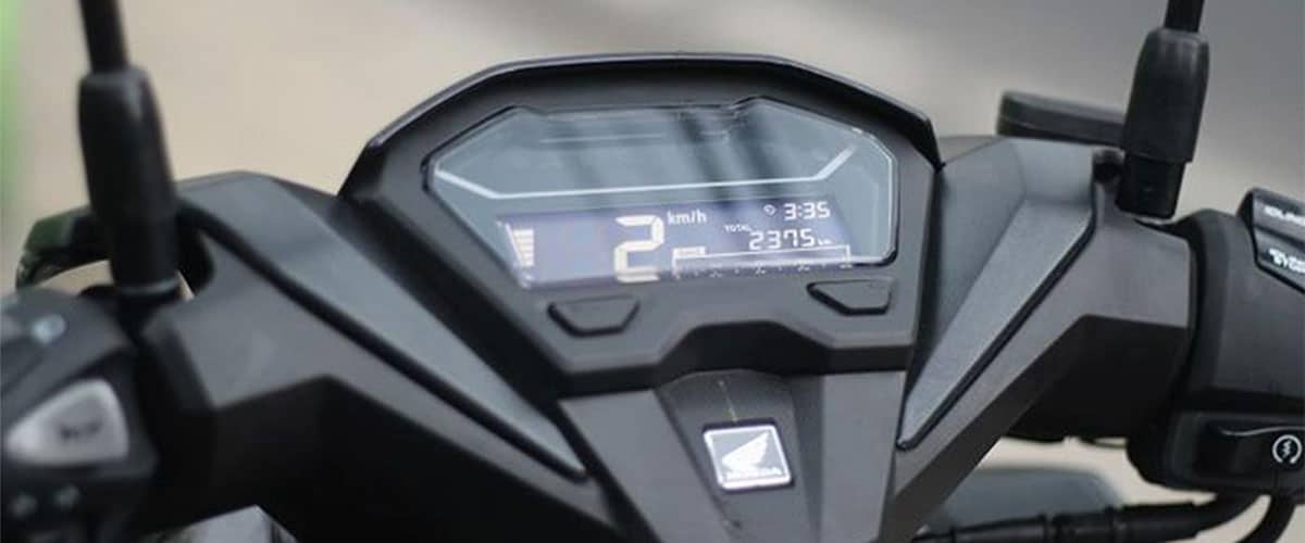 Tanda Speedometer Diputar Ulang pada Motor